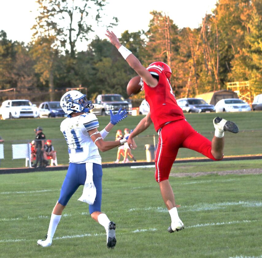 Jets take off, hand Huskies first loss of season | News, Sports, Jobs ...